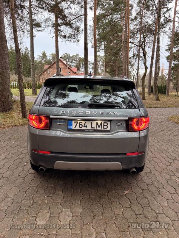 Green Land Rover Discovery Sport 2016 in Tallinn, with an engine capacity of 2.00 L and mileage of 276 thousand km for 10500 €, photo 3 on AUTOMOTO.COM.LV