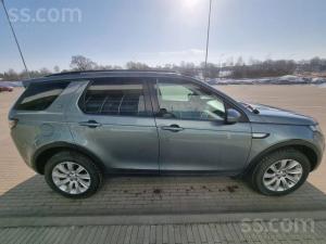 Zaļš Land Rover Discovery Sport 2016 Rēzekne, ar dzinēja tilpumu 2.00 L un nobraukumu 227 tūkst. km par 11500 €, foto 4 vietnē AUTOMOTO.COM.LV