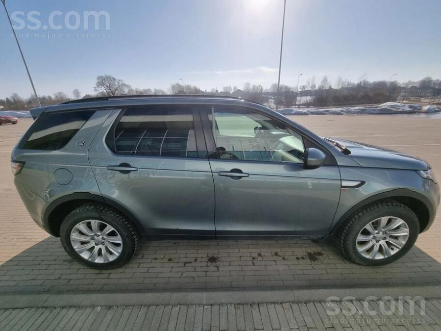 Zaļš Land Rover Discovery Sport 2016 Rēzekne, ar dzinēja tilpumu 2.00 L un nobraukumu 227 tūkst. km par 11500 €, foto 4 vietnē AUTOMOTO.COM.LV