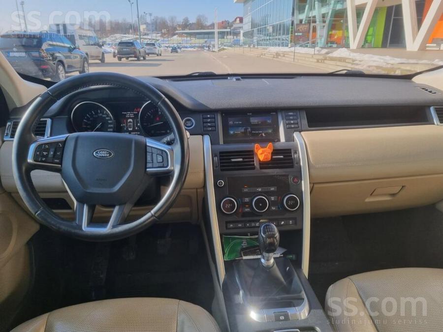 Zaļš Land Rover Discovery Sport 2016 Rēzekne, ar dzinēja tilpumu 2.00 L un nobraukumu 227 tūkst. km par 11500 €, foto 18 vietnē AUTOMOTO.COM.LV