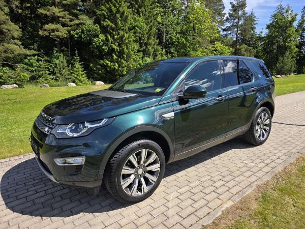 Green Land Rover Discovery Sport 2016 in Telschi, with an engine capacity of 2.00 L and mileage of 201 thousand km for 10900 €, photo 8 on AUTOMOTO.COM.LV