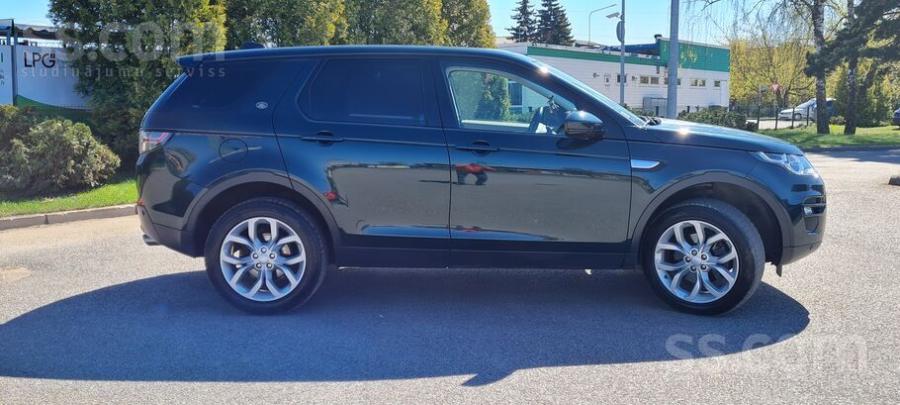 Zaļš Land Rover Discovery Sport 2017 Cēsis, ar dzinēja tilpumu 2.00 L un nobraukumu 209 tūkst. km par 12650 €, foto 7 vietnē AUTOMOTO.COM.LV
