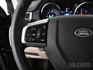 Zaļš Land Rover Discovery Sport 2017 Cēsis, ar dzinēja tilpumu 2.00 L un nobraukumu 209 tūkst. km par 12650 €, foto 17 vietnē AUTOMOTO.COM.LV