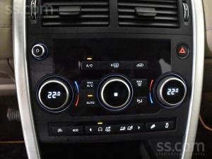 Zaļš Land Rover Discovery Sport 2017 Cēsis, ar dzinēja tilpumu 2.00 L un nobraukumu 209 tūkst. km par 12650 €, foto 22 vietnē AUTOMOTO.COM.LV