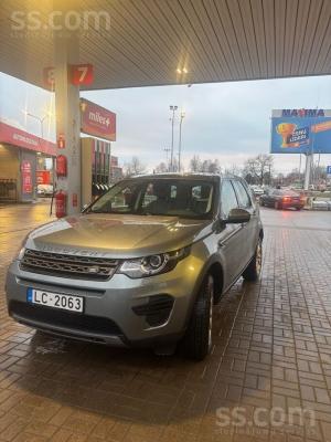 Green Land Rover Discovery Sport 2018 in Riga, with an engine capacity of 2.00 L and mileage of 116 thousand km for 32990 €, photo 1 on AUTOMOTO.COM.LV