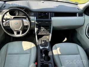 Green Land Rover Discovery Sport 2018 in Riga, with an engine capacity of 2.00 L and mileage of 116 thousand km for 32990 €, photo 5 on AUTOMOTO.COM.LV