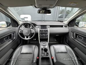 Green Land Rover Discovery Sport 2016 in Tallinn, with an engine capacity of 2.00 L and mileage of 171 thousand km for 13495 €, photo 16 on AUTOMOTO.COM.LV
