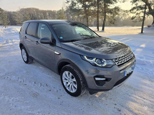 Pelēks Land Rover Discovery Sport 2015 Tauragė, ar dzinēja tilpumu 2.00 L un nobraukumu 152 tūkst. km par 9350 €, foto 6 vietnē AUTOMOTO.COM.LV