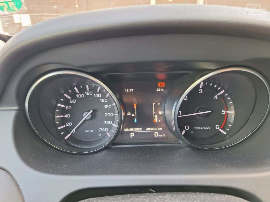 Pelēks Land Rover Discovery Sport 2015 Jonava, ar dzinēja tilpumu 2.20 L un nobraukumu 403 tūkst. km par 6700 €, foto 13 vietnē AUTOMOTO.COM.LV