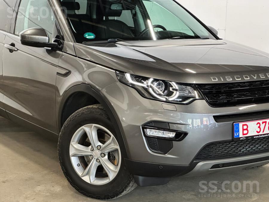 Grey Land Rover Discovery Sport 2015 in Jurmala, with an engine capacity of 2.20 L and mileage of 222 thousand km for 12950 €, photo 5 on AUTOMOTO.COM.LV