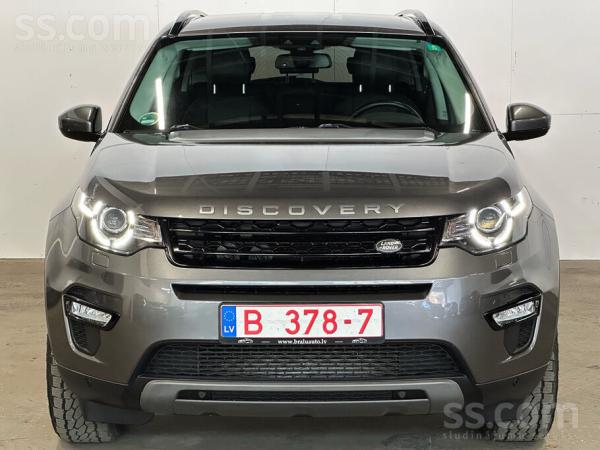 Grey Land Rover Discovery Sport 2015 in Jurmala, with an engine capacity of 2.20 L and mileage of 222 thousand km for 12950 €, photo 5 on AUTOMOTO.COM.LV