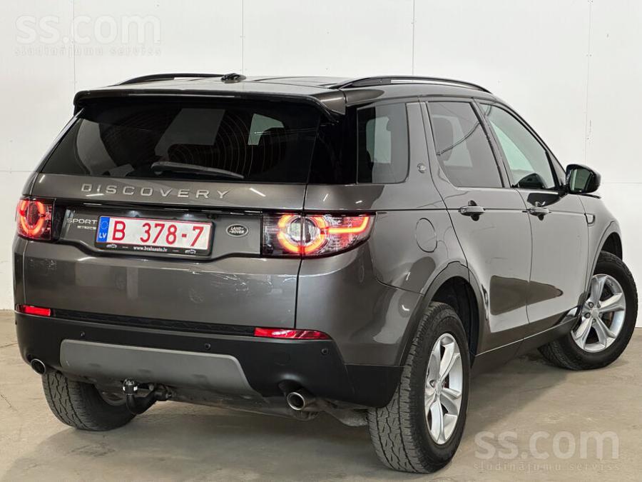 Grey Land Rover Discovery Sport 2015 in Jurmala, with an engine capacity of 2.20 L and mileage of 222 thousand km for 12950 €, photo 10 on AUTOMOTO.COM.LV