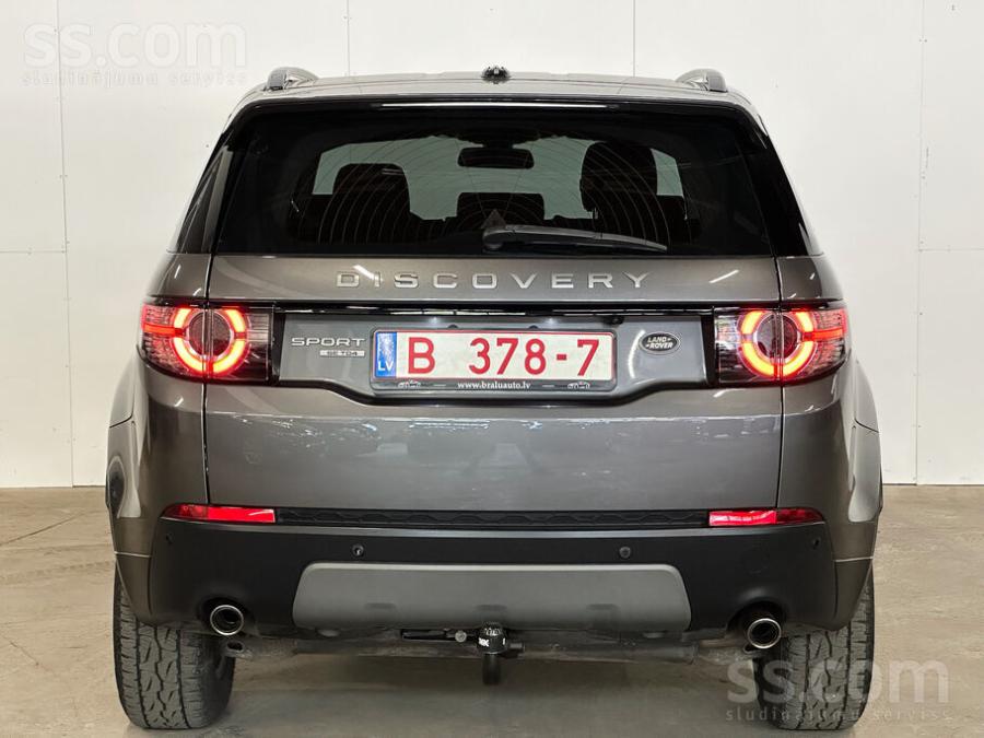 Grey Land Rover Discovery Sport 2015 in Jurmala, with an engine capacity of 2.20 L and mileage of 222 thousand km for 12950 €, photo 12 on AUTOMOTO.COM.LV