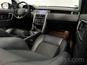 Grey Land Rover Discovery Sport 2015 in Jurmala, with an engine capacity of 2.20 L and mileage of 222 thousand km for 12950 €, photo 22 on AUTOMOTO.COM.LV