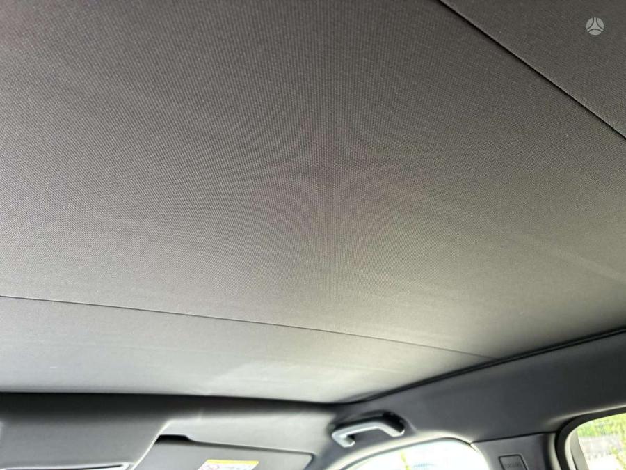 Pelēks Land Rover Discovery Sport 2015 Šauļi, ar dzinēja tilpumu 2.18 L un nobraukumu 198 tūkst. km par 11950 €, foto 25 vietnē AUTOMOTO.COM.LV