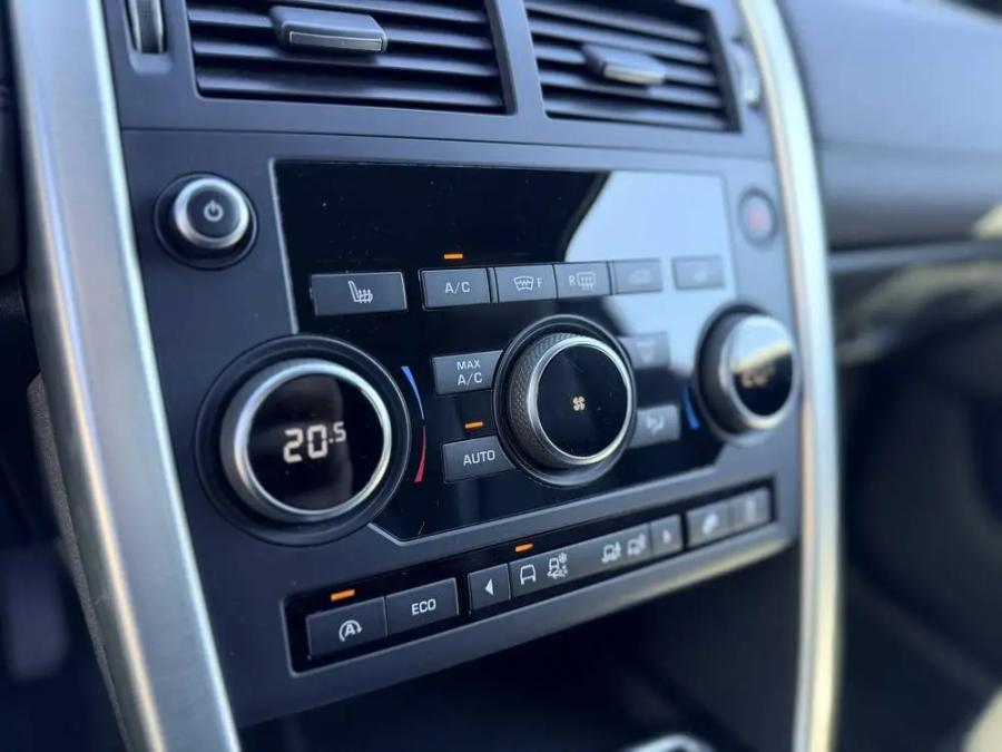 Серый Ленд Ровер Discovery Sport 2015 в Рига, объемом двигателя 2.20 л и пробегом 189 тыс. км за 13995 €, фото 22 на AUTOMOTO.COM.LV