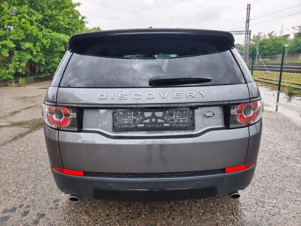 Pelēks Land Rover Discovery Sport 2015 Šauļi, ar dzinēja tilpumu 2.00 L un nobraukumu 132 tūkst. km par 10700 €, foto 6 vietnē AUTOMOTO.COM.LV