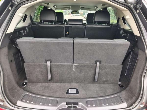 Pelēks Land Rover Discovery Sport 2015 Šauļi, ar dzinēja tilpumu 2.00 L un nobraukumu 132 tūkst. km par 10700 €, foto 10 vietnē AUTOMOTO.COM.LV