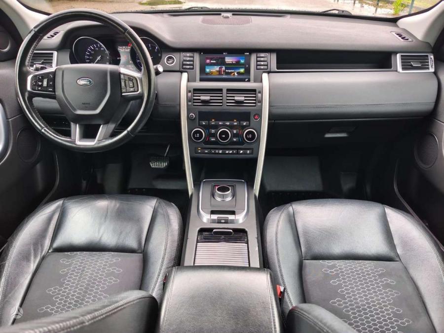 Серый Ленд Ровер Discovery Sport 2015 в Шяуляй, объемом двигателя 2.00 л и пробегом 132 тыс. км за 10700 €, фото 17 на AUTOMOTO.COM.LV