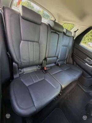 Pelēks Land Rover Discovery Sport 2015 Šauļi, ar dzinēja tilpumu 2.18 L un nobraukumu 213 tūkst. km par 14450 €, foto 57 vietnē AUTOMOTO.COM.LV