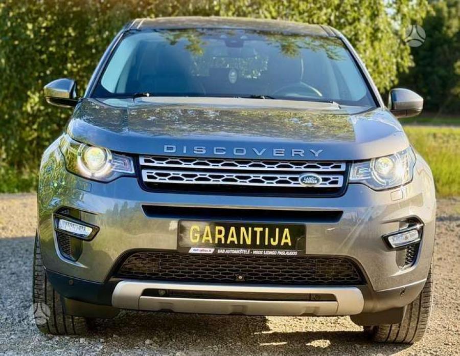 Pelēks Land Rover Discovery Sport 2015 Šauļi, ar dzinēja tilpumu 2.18 L un nobraukumu 213 tūkst. km par 14450 €, foto 6 vietnē AUTOMOTO.COM.LV