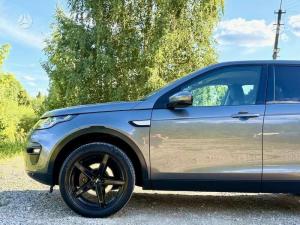 Pelēks Land Rover Discovery Sport 2015 Šauļi, ar dzinēja tilpumu 2.18 L un nobraukumu 213 tūkst. km par 14450 €, foto 12 vietnē AUTOMOTO.COM.LV