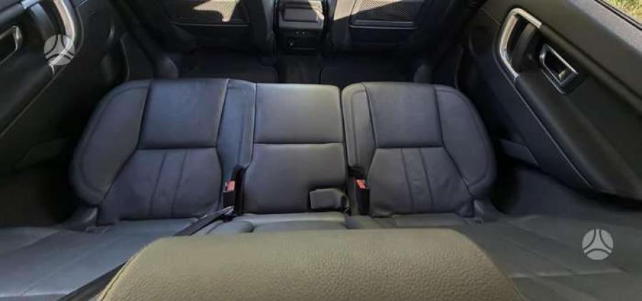 Pelēks Land Rover Discovery Sport 2015 Šauļi, ar dzinēja tilpumu 2.18 L un nobraukumu 213 tūkst. km par 14450 €, foto 66 vietnē AUTOMOTO.COM.LV