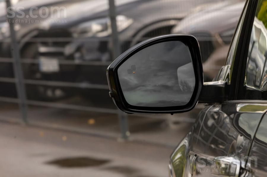 Серый Ленд Ровер Discovery Sport 2015 в Елгава, объемом двигателя 2.20 л и пробегом 0 тыс. км за 13500 €, фото 8 на AUTOMOTO.COM.LV