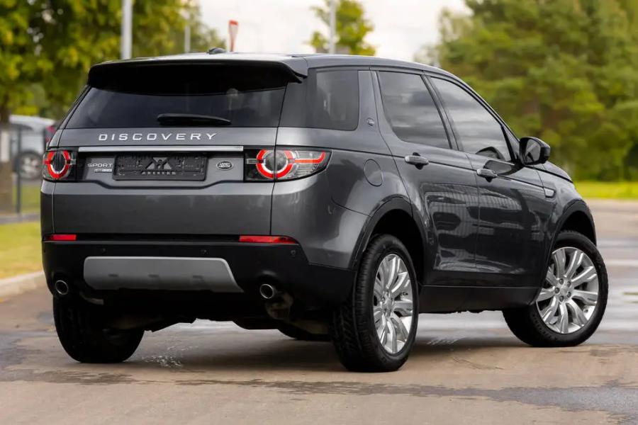 Pelēks Land Rover Discovery Sport 2015 Jelgava, ar dzinēja tilpumu 2.20 L un nobraukumu 157 tūkst. km par 13500 €, foto 7 vietnē AUTOMOTO.COM.LV