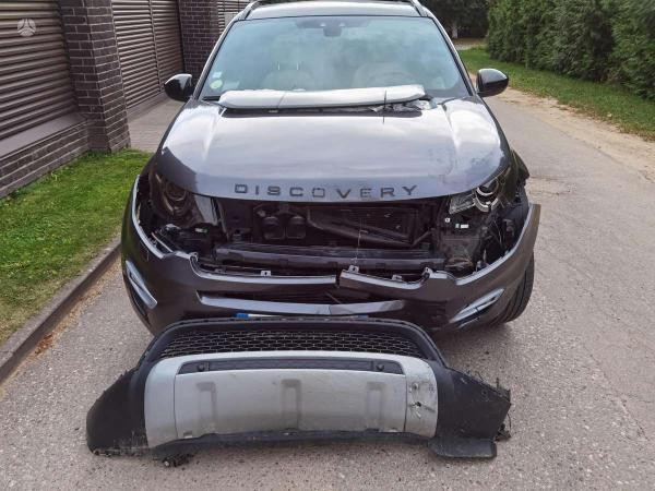 Pelēks Land Rover Discovery Sport 2015 Kauņa, ar dzinēja tilpumu 2.18 L un nobraukumu 264 tūkst. km par 5200 €, foto 4 vietnē AUTOMOTO.COM.LV
