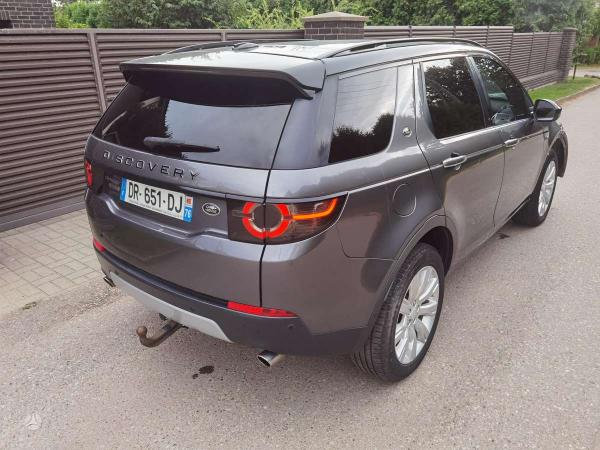 Pelēks Land Rover Discovery Sport 2015 Kauņa, ar dzinēja tilpumu 2.18 L un nobraukumu 264 tūkst. km par 5200 €, foto 6 vietnē AUTOMOTO.COM.LV