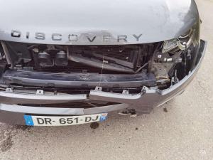 Grey Land Rover Discovery Sport 2015 in Kaunas, with an engine capacity of 2.18 L and mileage of 264 thousand km for 5200 €, photo 13 on AUTOMOTO.COM.LV