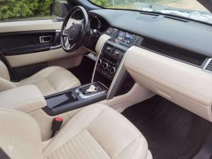 Grey Land Rover Discovery Sport 2015 in Kaunas, with an engine capacity of 2.18 L and mileage of 264 thousand km for 5200 €, photo 14 on AUTOMOTO.COM.LV