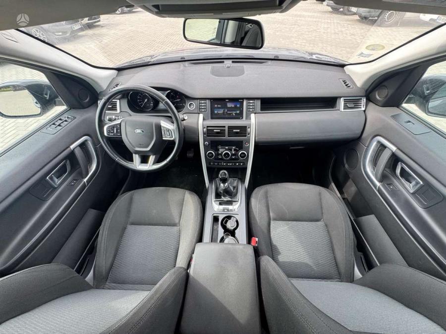 Pelēks Land Rover Discovery Sport 2015 Tauragė, ar dzinēja tilpumu 2.00 L un nobraukumu 212 tūkst. km par 7200 €, foto 8 vietnē AUTOMOTO.COM.LV