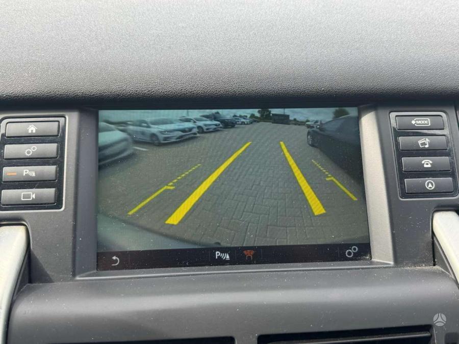 Pelēks Land Rover Discovery Sport 2015 Tauragė, ar dzinēja tilpumu 2.00 L un nobraukumu 212 tūkst. km par 7200 €, foto 13 vietnē AUTOMOTO.COM.LV