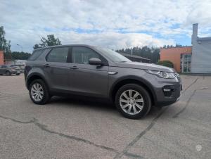 Pelēks Land Rover Discovery Sport 2015 Viļņa, ar dzinēja tilpumu 2.18 L un nobraukumu 196 tūkst. km par 11999 €, foto  vietnē AUTOMOTO.COM.LV