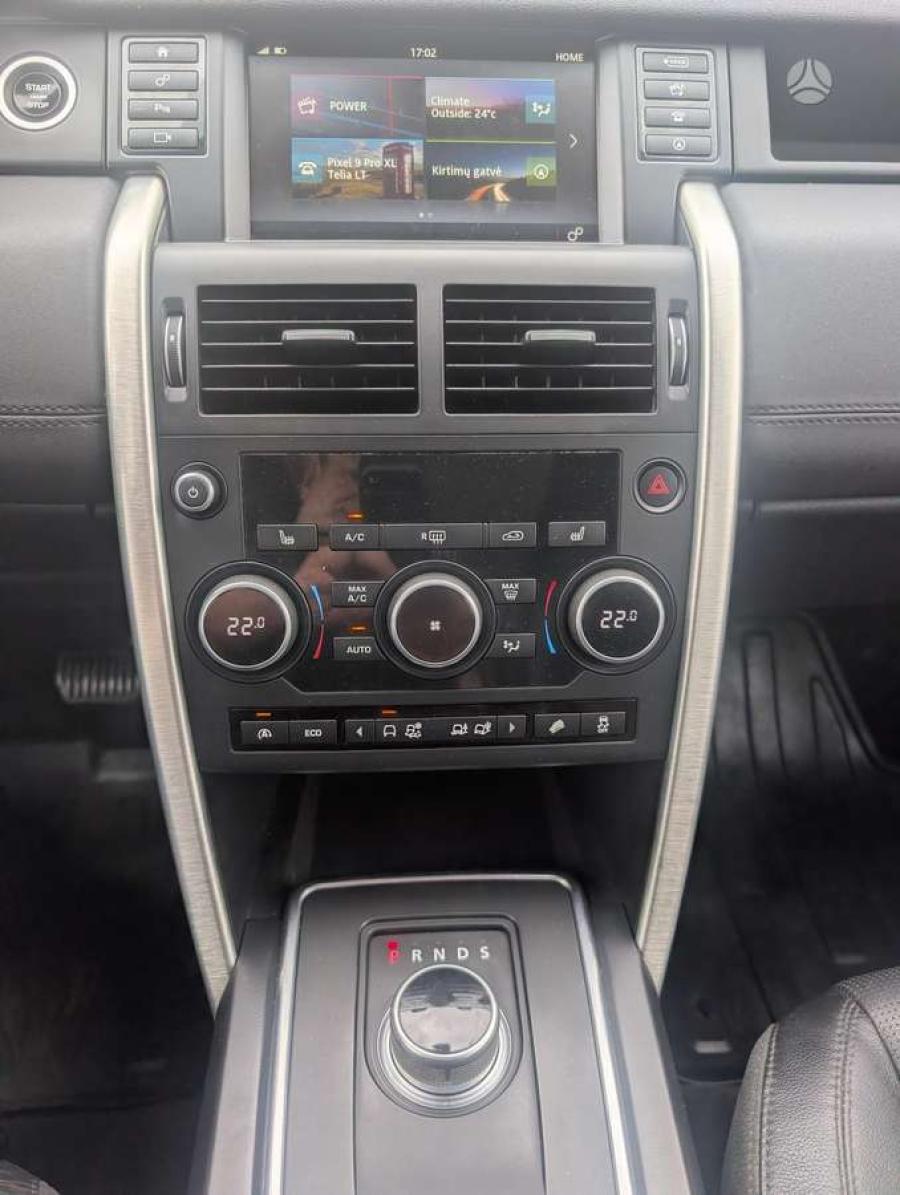 Pelēks Land Rover Discovery Sport 2015 Viļņa, ar dzinēja tilpumu 2.18 L un nobraukumu 196 tūkst. km par 11999 €, foto 6 vietnē AUTOMOTO.COM.LV