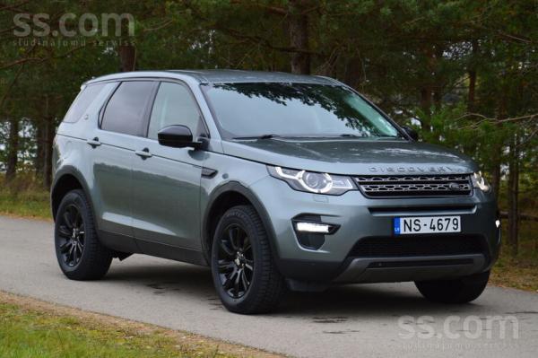 Land Rover Discovery Sport 2015 in Riga on AUTOMOTO.COM.LV Grey Land Rover Discovery Sport 2015 in Riga, with an engine capacity of 2.20 L and mileage of 190 thousand km for 11590 €, photo 8 on AUTOMOTO.COM.LV