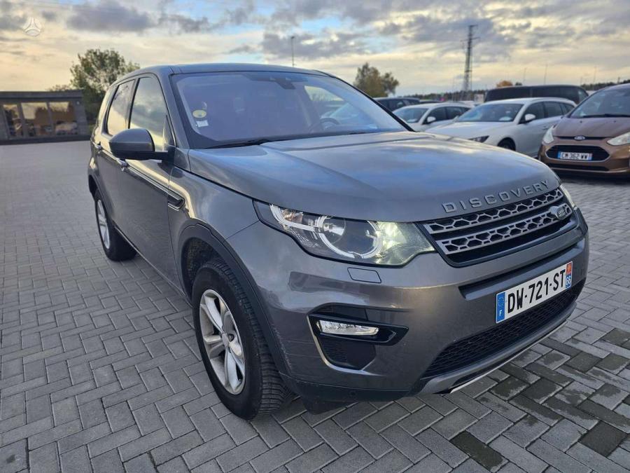 Grey Land Rover Discovery Sport 2015 in Taurage, with an engine capacity of 2.00 L and mileage of 212 thousand km for 6700 €, photo 4 on AUTOMOTO.COM.LV