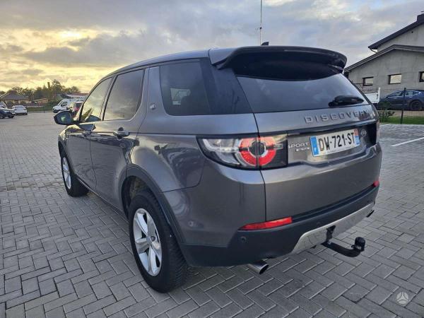 Pelēks Land Rover Discovery Sport 2015 Tauragė, ar dzinēja tilpumu 2.00 L un nobraukumu 212 tūkst. km par 6700 €, foto 5 vietnē AUTOMOTO.COM.LV