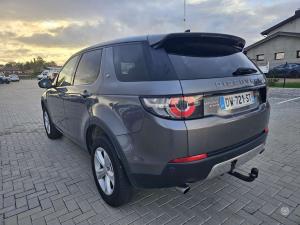 Grey Land Rover Discovery Sport 2015 in Taurage, with an engine capacity of 2.00 L and mileage of 212 thousand km for 6700 €, photo 5 on AUTOMOTO.COM.LV
