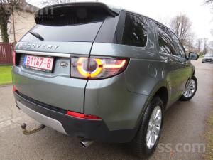 Pelēks Land Rover Discovery Sport 2016 Rīga, ar dzinēja tilpumu 2.00 L un nobraukumu 162 tūkst. km par 11795 €, foto 4 vietnē AUTOMOTO.COM.LV
