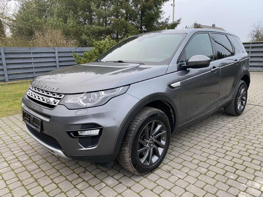 Pelēks Land Rover Discovery Sport 2016 Marijampole, ar dzinēja tilpumu 2.00 L un nobraukumu 172 tūkst. km par 10700 €, foto 1 vietnē AUTOMOTO.COM.LV