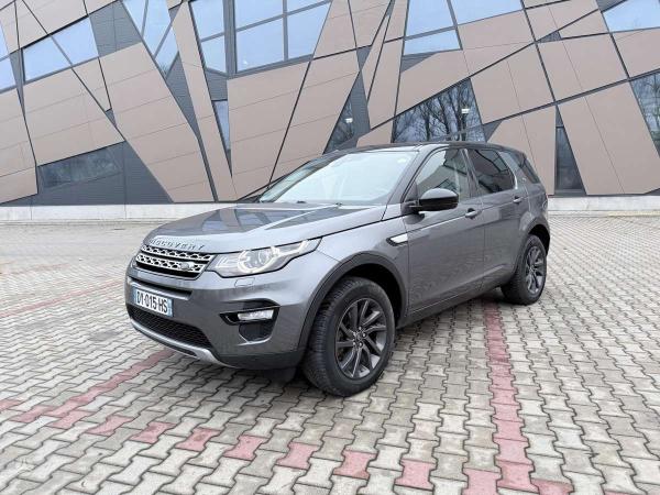 Pelēks Land Rover Discovery Sport 2016 Šauļi, ar dzinēja tilpumu 2.00 L un nobraukumu 155 tūkst. km par 11200 €, foto 7 vietnē AUTOMOTO.COM.LV