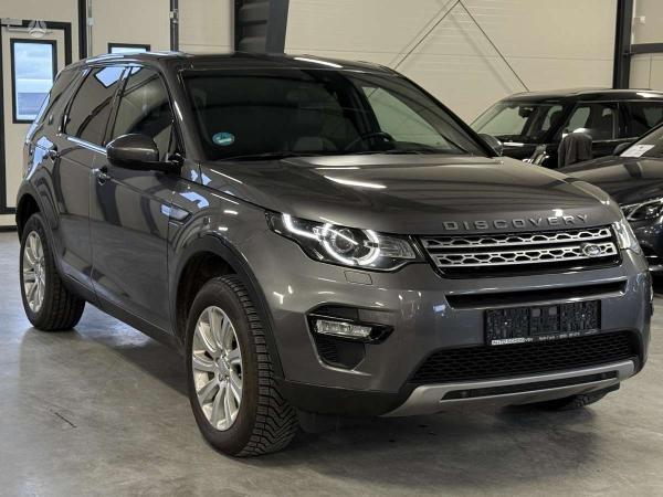 Pelēks Land Rover Discovery Sport 2016 Marijampole, ar dzinēja tilpumu 2.00 L un nobraukumu 213 tūkst. km par 10500 €, foto 1 vietnē AUTOMOTO.COM.LV