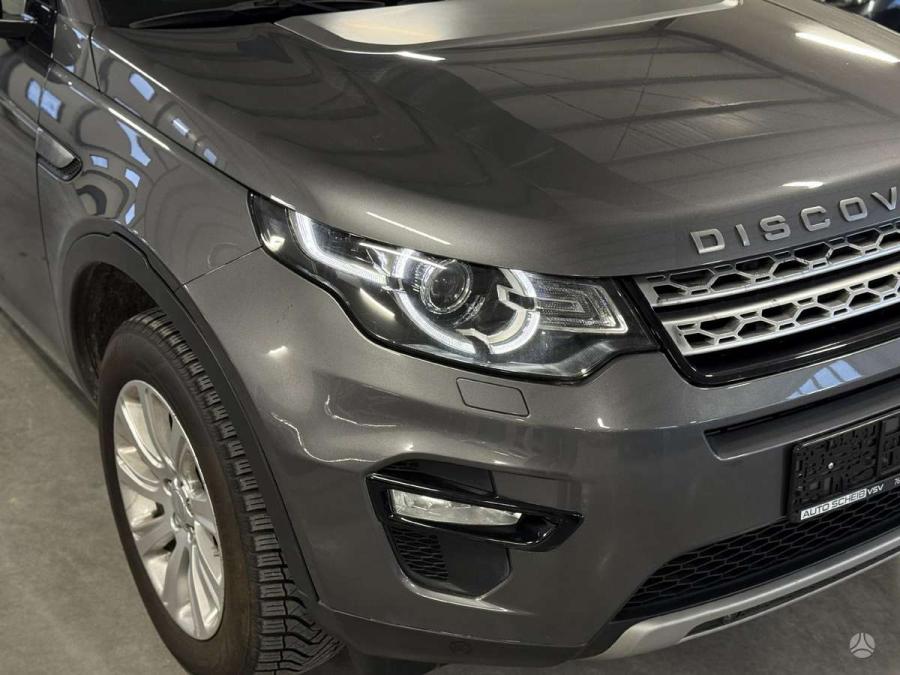 Grey Land Rover Discovery Sport 2016 in Marijampole, with an engine capacity of 2.00 L and mileage of 213 thousand km for 10500 €, photo 34 on AUTOMOTO.COM.LV