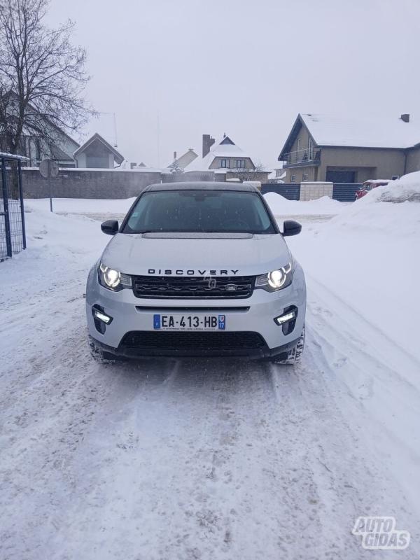 Pelēks Land Rover Discovery Sport 2016 Tauragė, ar dzinēja tilpumu 2.00 L un nobraukumu 165 tūkst. km par 10450 €, foto 1 vietnē AUTOMOTO.COM.LV