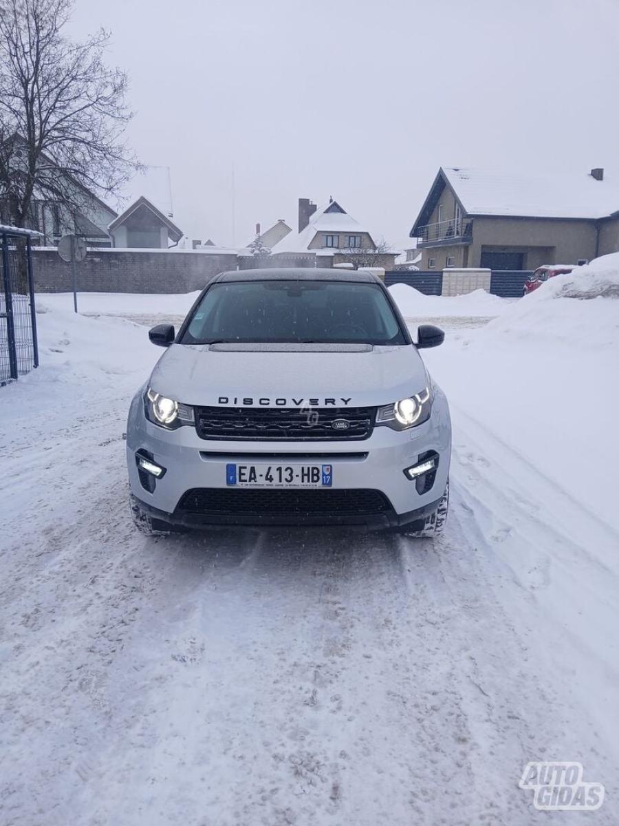 Pelēks Land Rover Discovery Sport 2016 Tauragė, ar dzinēja tilpumu 2.00 L un nobraukumu 165 tūkst. km par 10450 €, foto 1 vietnē AUTOMOTO.COM.LV