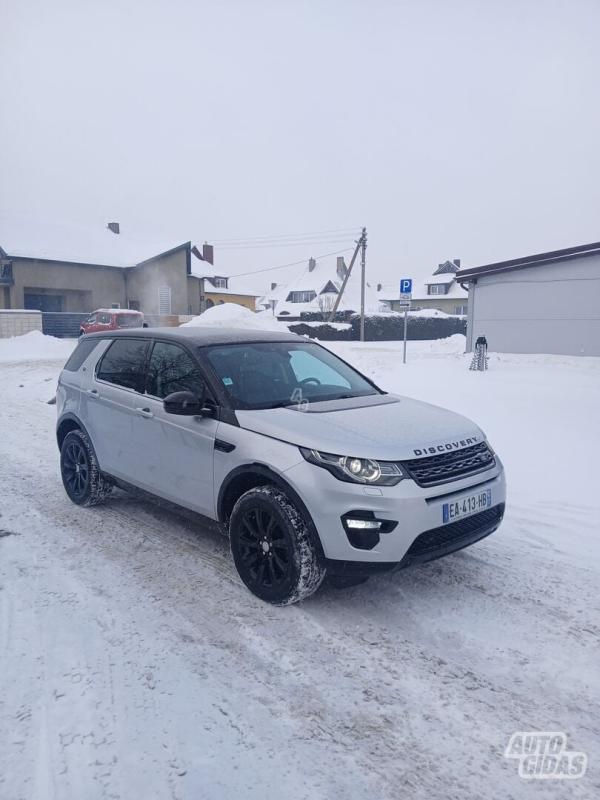 Pelēks Land Rover Discovery Sport 2016 Tauragė, ar dzinēja tilpumu 2.00 L un nobraukumu 165 tūkst. km par 10450 €, foto 7 vietnē AUTOMOTO.COM.LV
