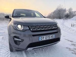 Pelēks Land Rover Discovery Sport 2016 Šauļi, ar dzinēja tilpumu 2.00 L un nobraukumu 155 tūkst. km par 10900 €, foto 5 vietnē AUTOMOTO.COM.LV